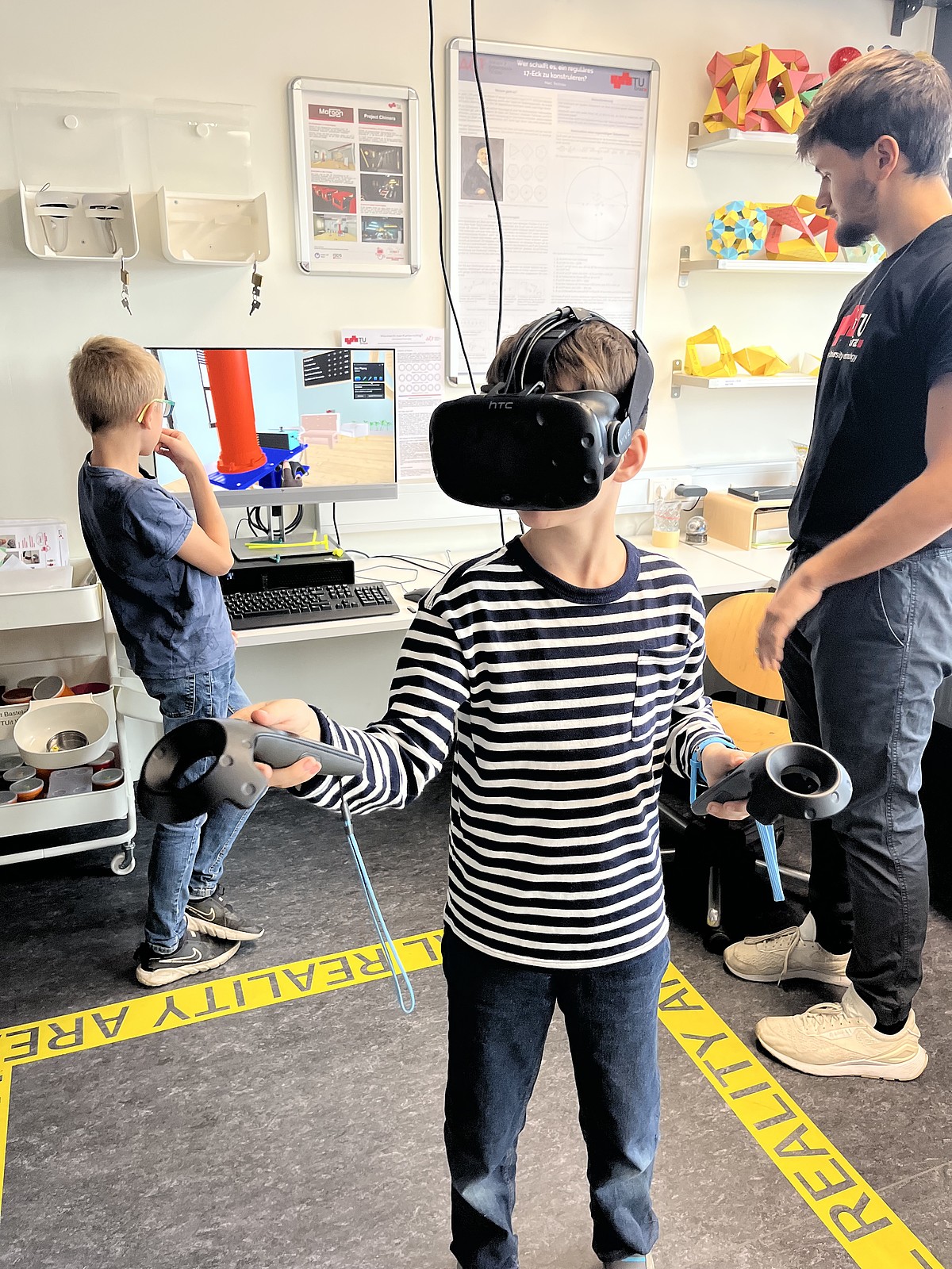 Super Science Lab - PVS